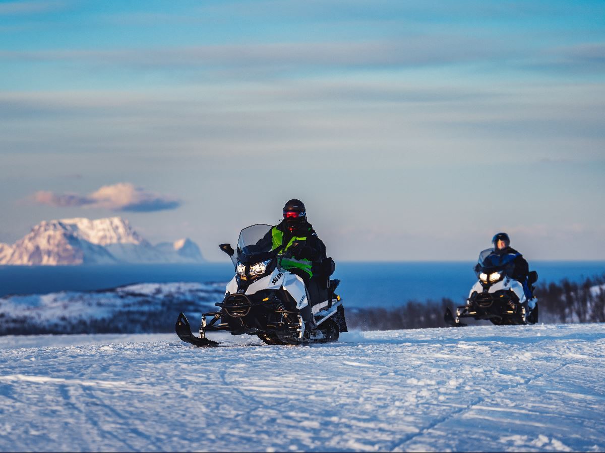 Snowmobile Safari in the Lyngen Alps